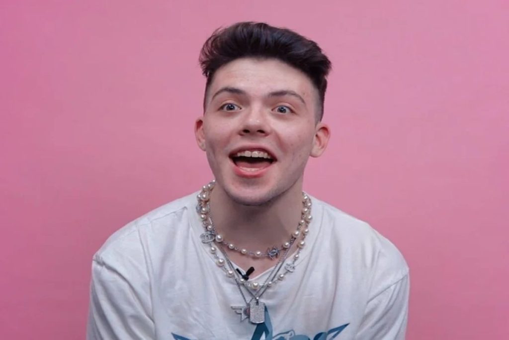 FaZe Adapt’s Rise to Fame: How Old Was He When He Went Viral?